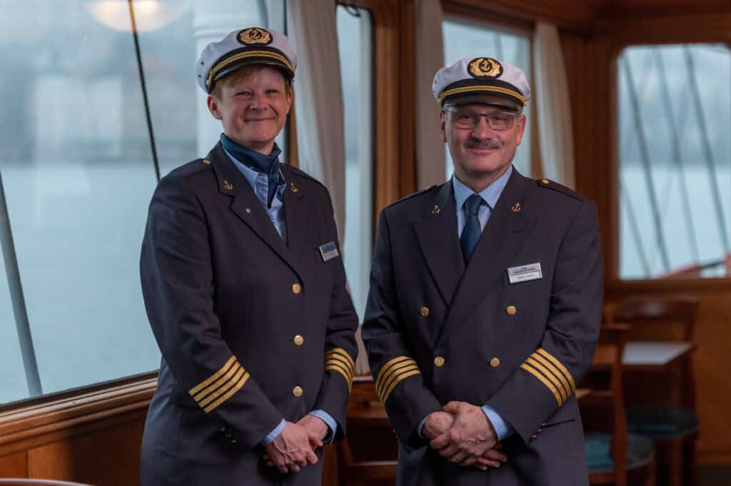 Rebecca Benz und Stefan Omlin wurde der Ehrengrad Kapitän verliehen ...